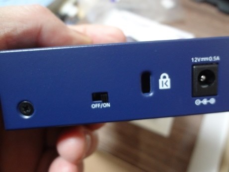 NETGEAR GS105-500JPS投稿画像・動画 - 価格.com NETGEAR GS105-500JPS投稿画像・動画 - 価格.com