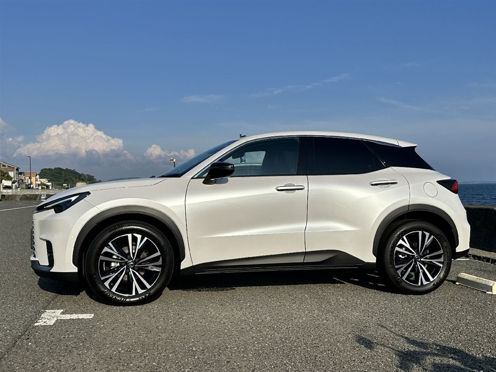 ハイブランドスニーカーのようにすべてにちょうどいい車 ハイブランドスニーカーのようにすべてにちょうどいい車
