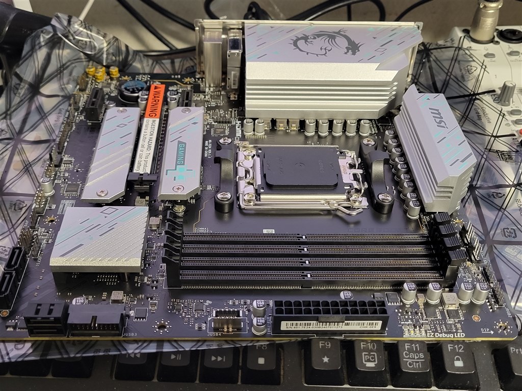 必要十分な機能が揃ったコンパクトなMicro-ATXマザーボード 必要十分な機能が揃ったコンパクトなMicro-ATXマザーボード