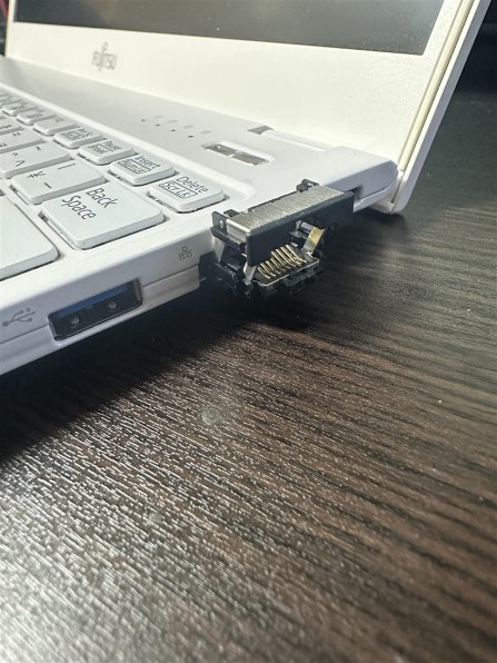 富士通 FMV LIFEBOOK UH55/B3 FMVU55B3W 価格比較 - 価格.com 富士通 FMV LIFEBOOK UH55/B3 FMVU55B3W 価格比較 - 価格.com